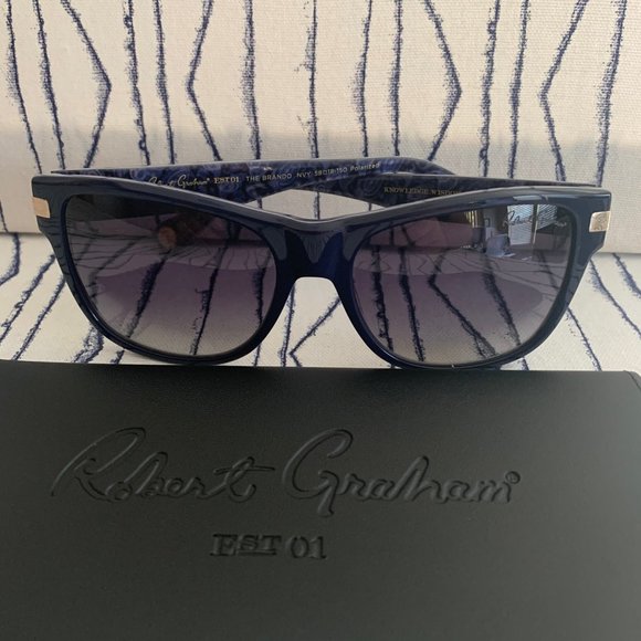 Robert Graham | Accessories | Nib Robert Graham Sunglasses For Women ...